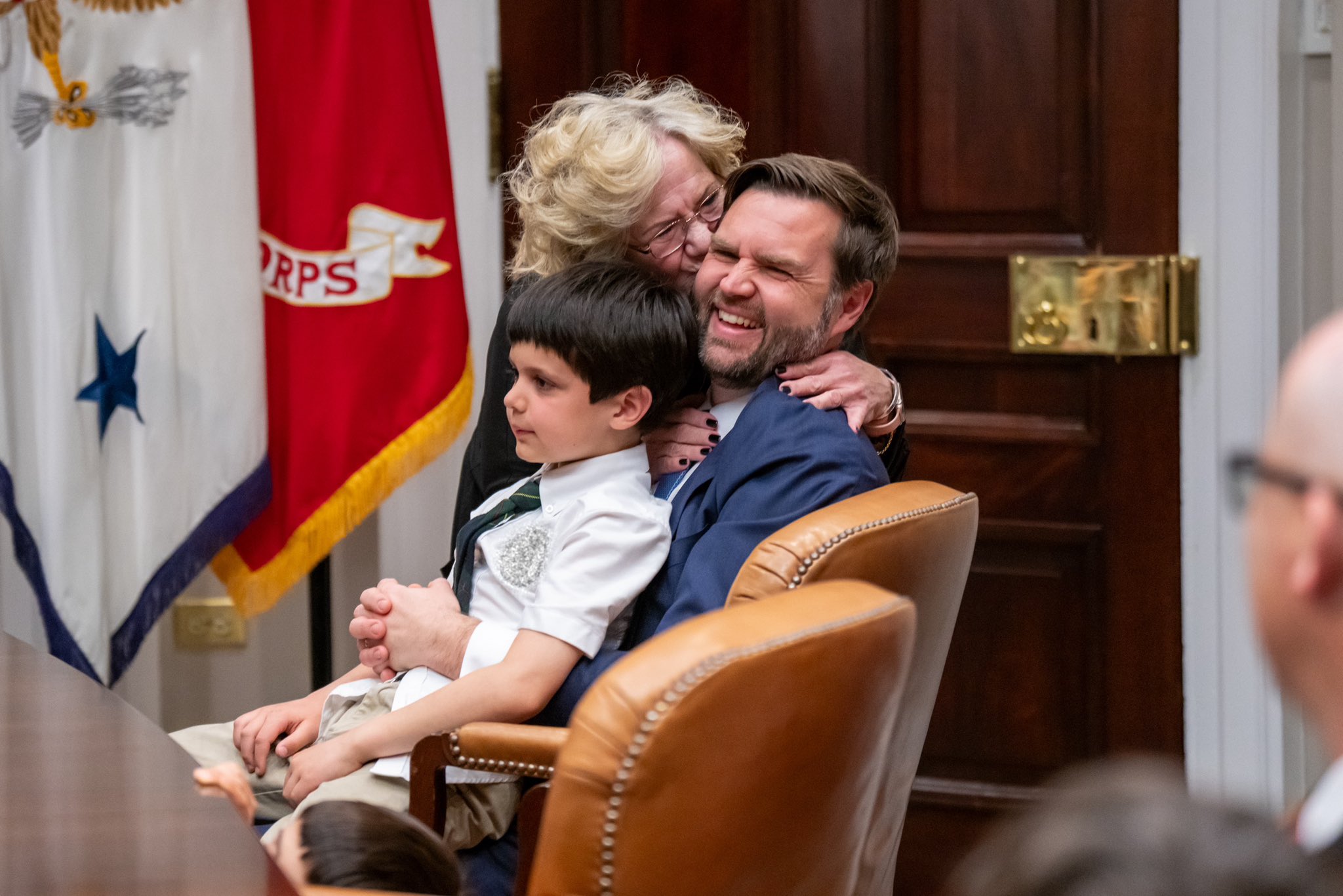 JD Vance Celebrates Mother's Sobriety Milestone - Naijabliss