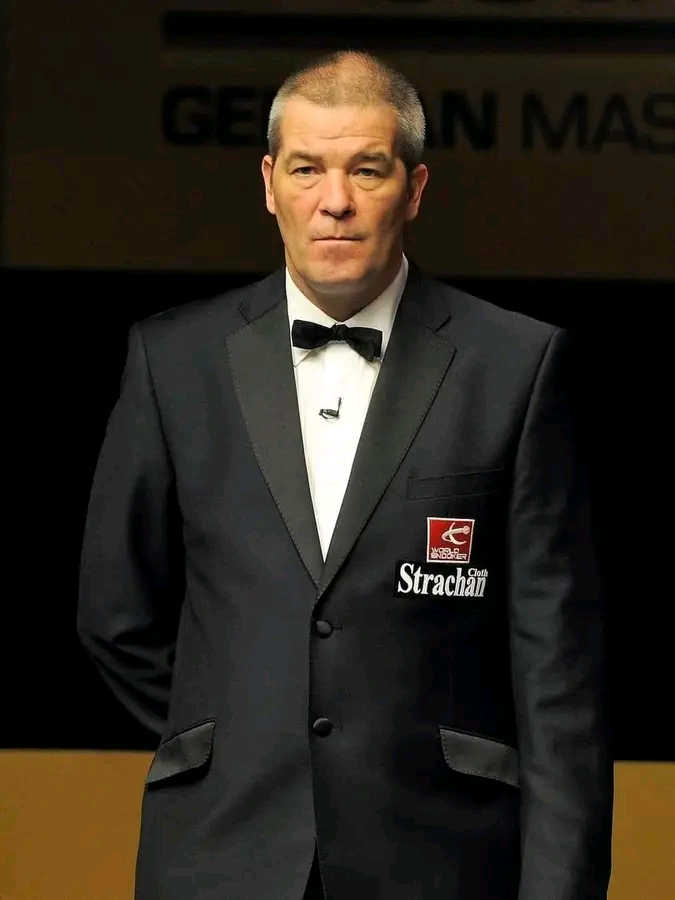 Snooker referee Jan Verhaas retires after 35 years, shifting focus to ...